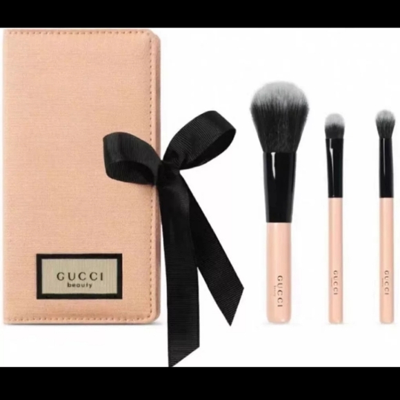 Gucci | Makeup | Gucci Travel Set Nip | Poshmark